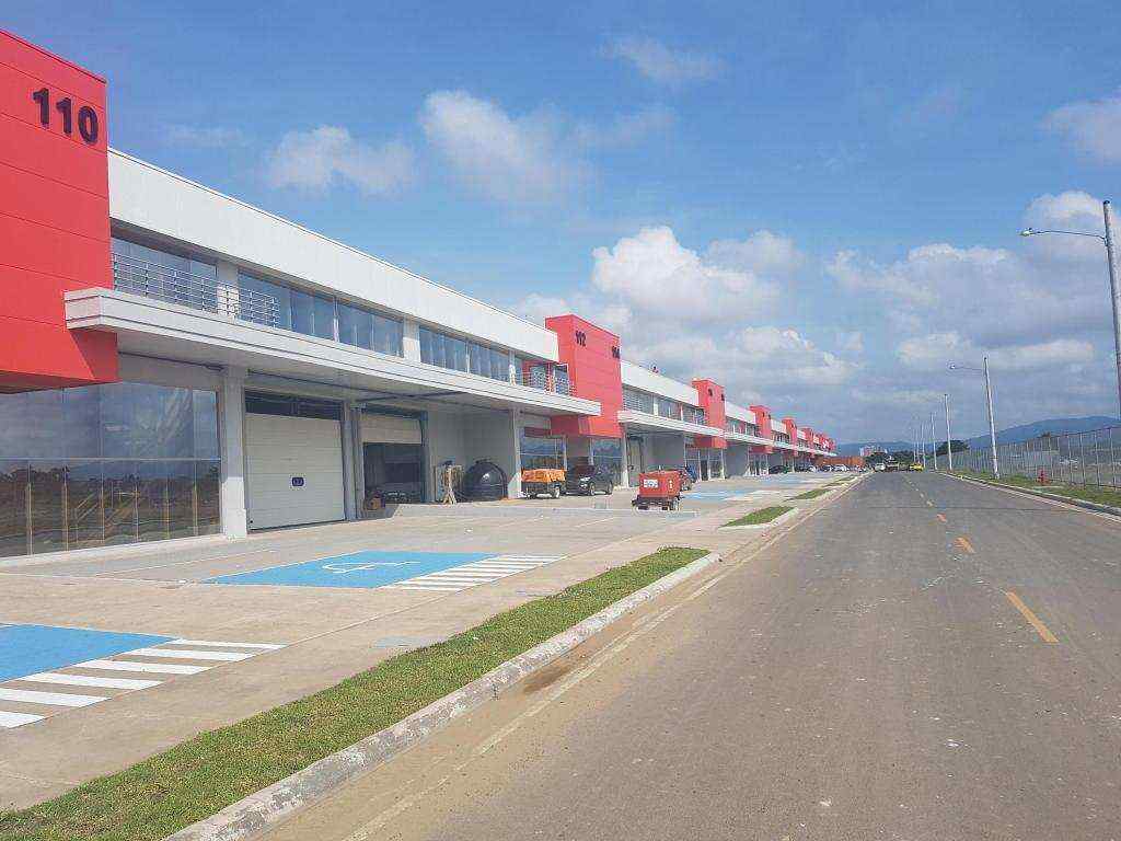 Zona Uno — F&F Properties